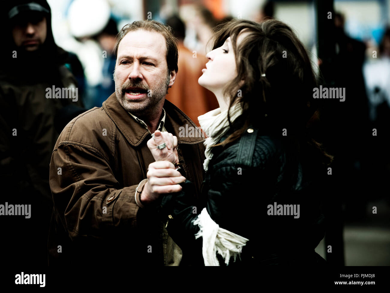 Flemish actors Sara Vertongen and Marc Van Eeghem on the set of Het ...