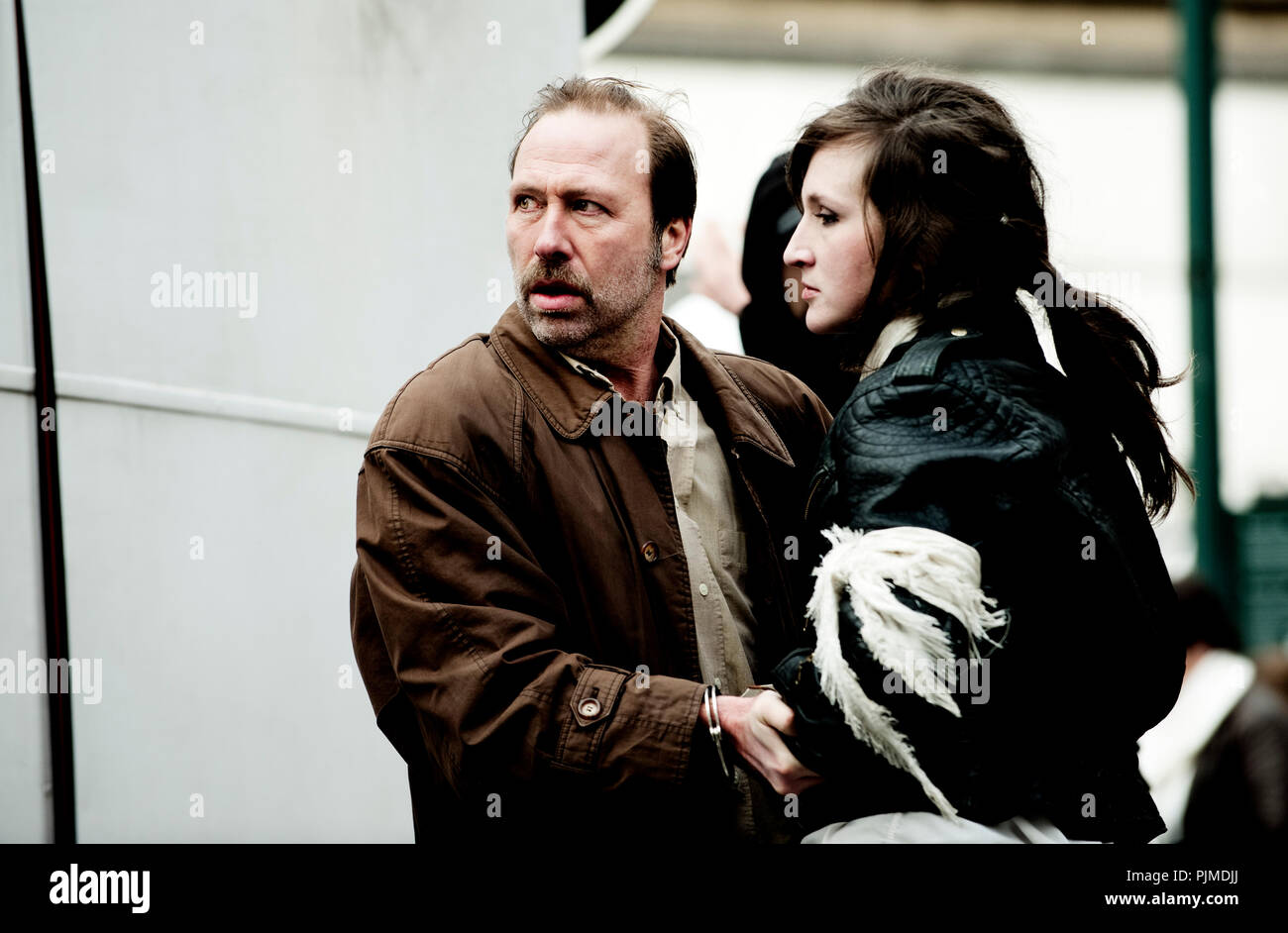 Flemish actors Sara Vertongen and Marc Van Eeghem on the set of Het ...