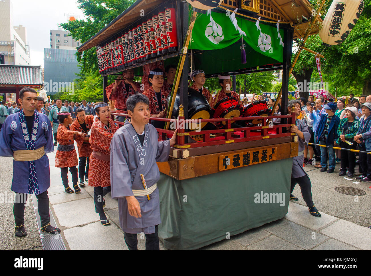 Participants in the Kanda Matsuri in Tokyo, Japan Stock Photo - Alamy