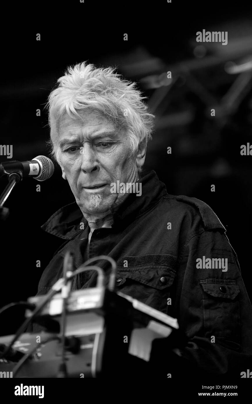 The legend of the underground Black and White Stock Photos & Images - Alamy