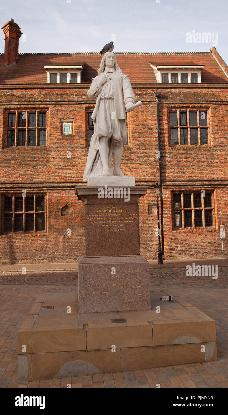 Statue hull hi-res stock photography and images - Alamy