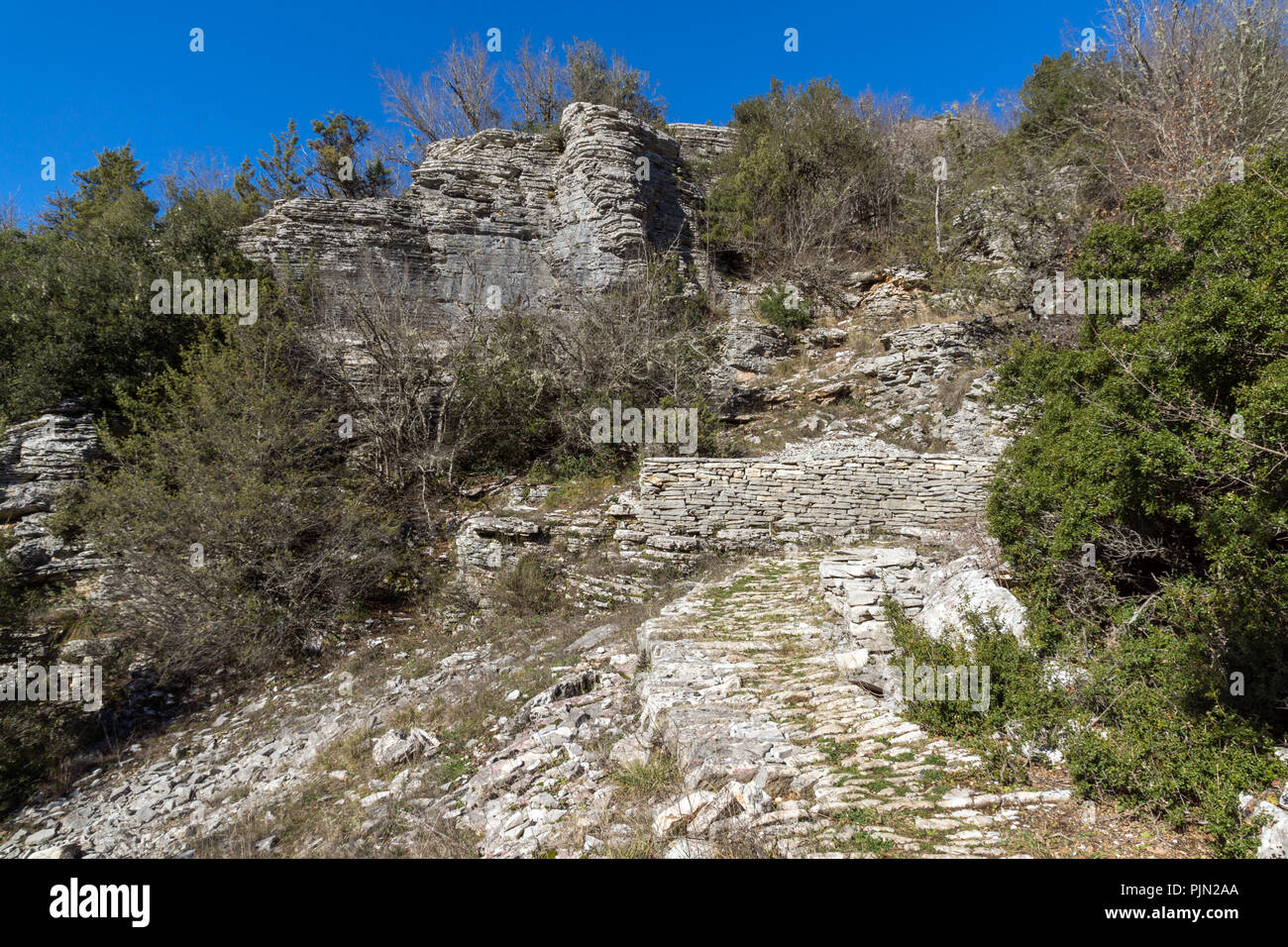 Pindos Mountain High Resolution Stock Photography and Images - Alamy
