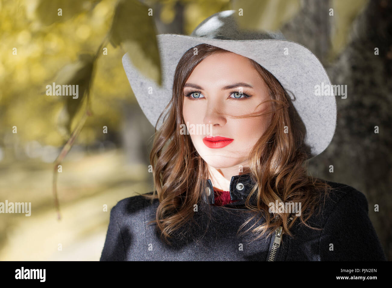 Perfect female model hi-res stock photography and images - Alamy