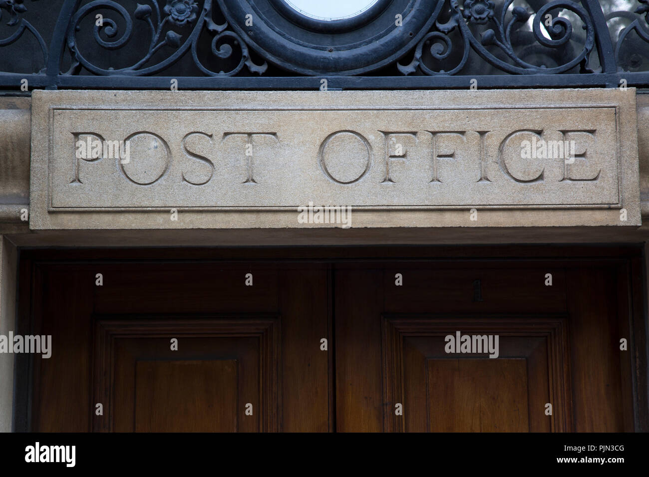 Post Office Sign in England Stock Photo - Alamy