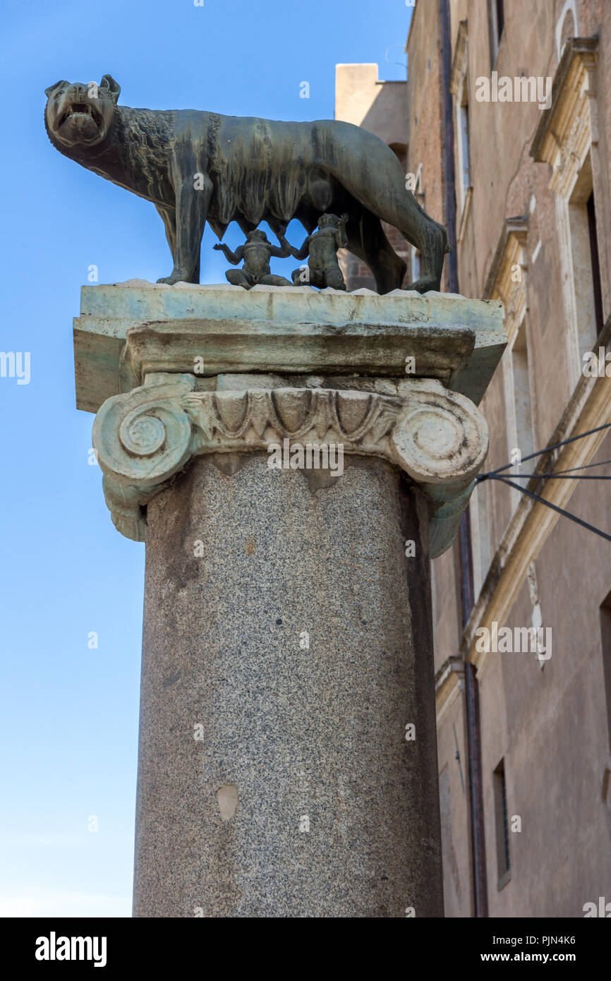 ROME, ITALY - JUNE 23, 2017: Statue of Wolf with Romulus and Remus on ...