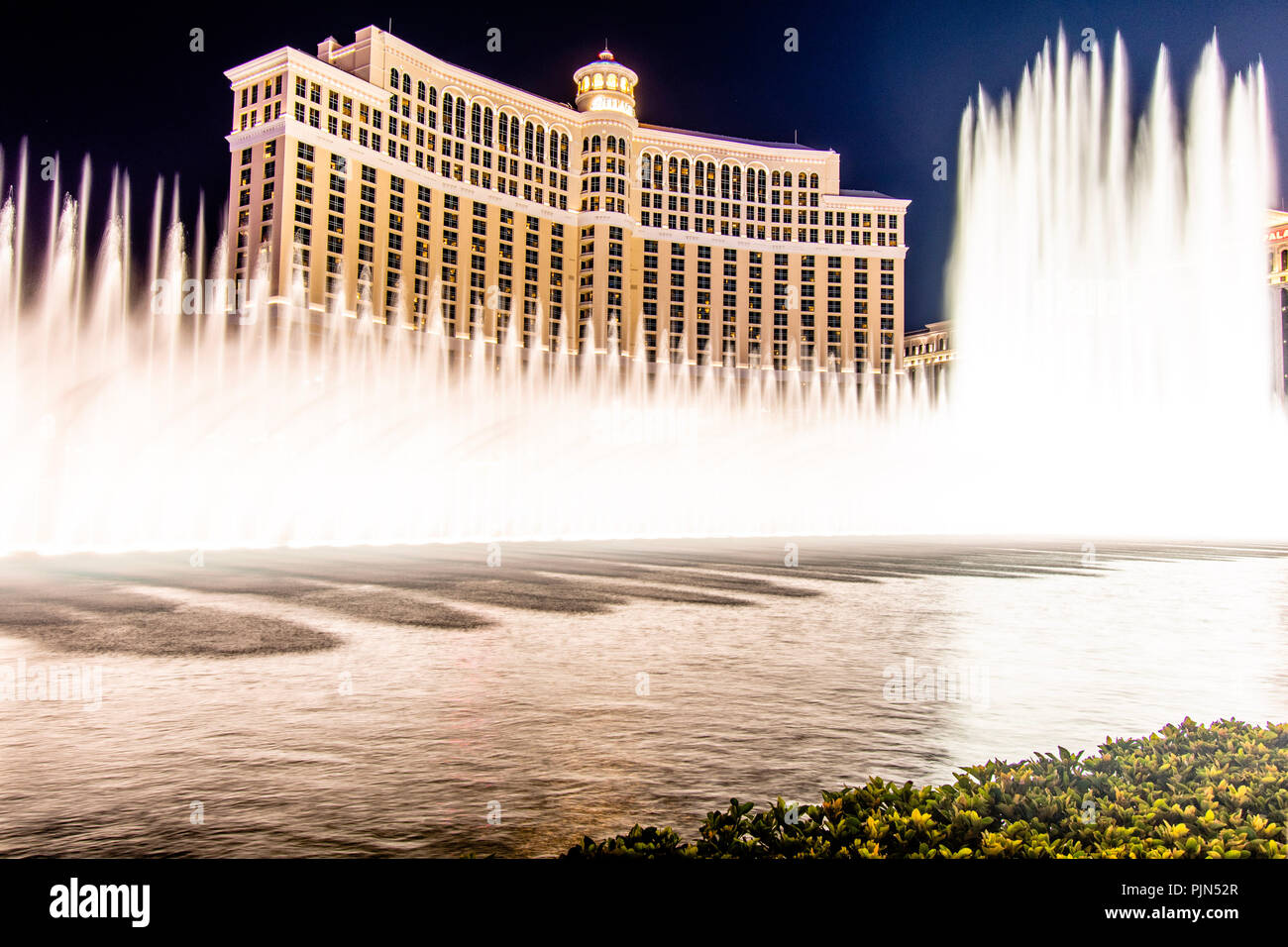 Las Vegas, NV/USA 09032018: The Strip, View of the Bellagio and its ...