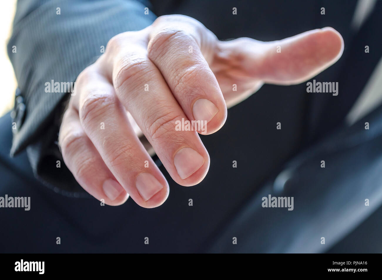 Man extending hand hi-res stock photography and images - Alamy