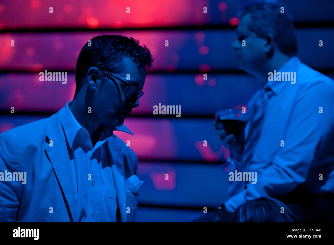 Theatre company De Dijlezonen playing Het Kouwe Kind from Marius von ...