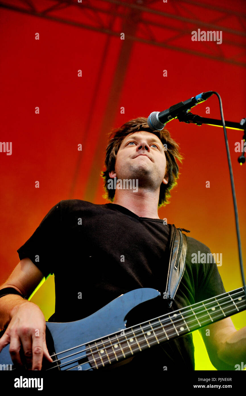 Jenne Decleir's group Hotel Amigo performing at the Zuiderzinnen ...