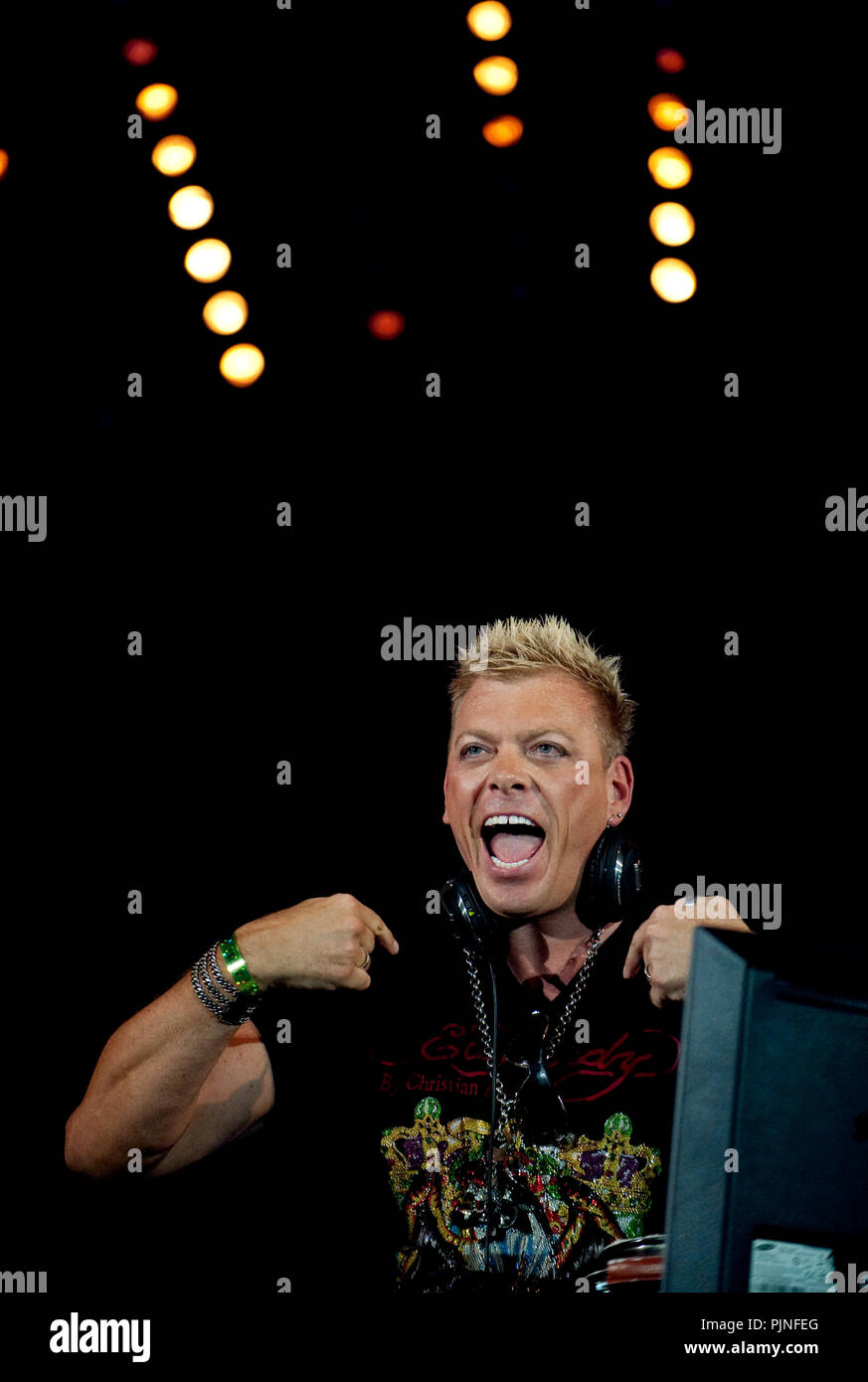 I love the 90s hi-res stock photography and images - Alamy