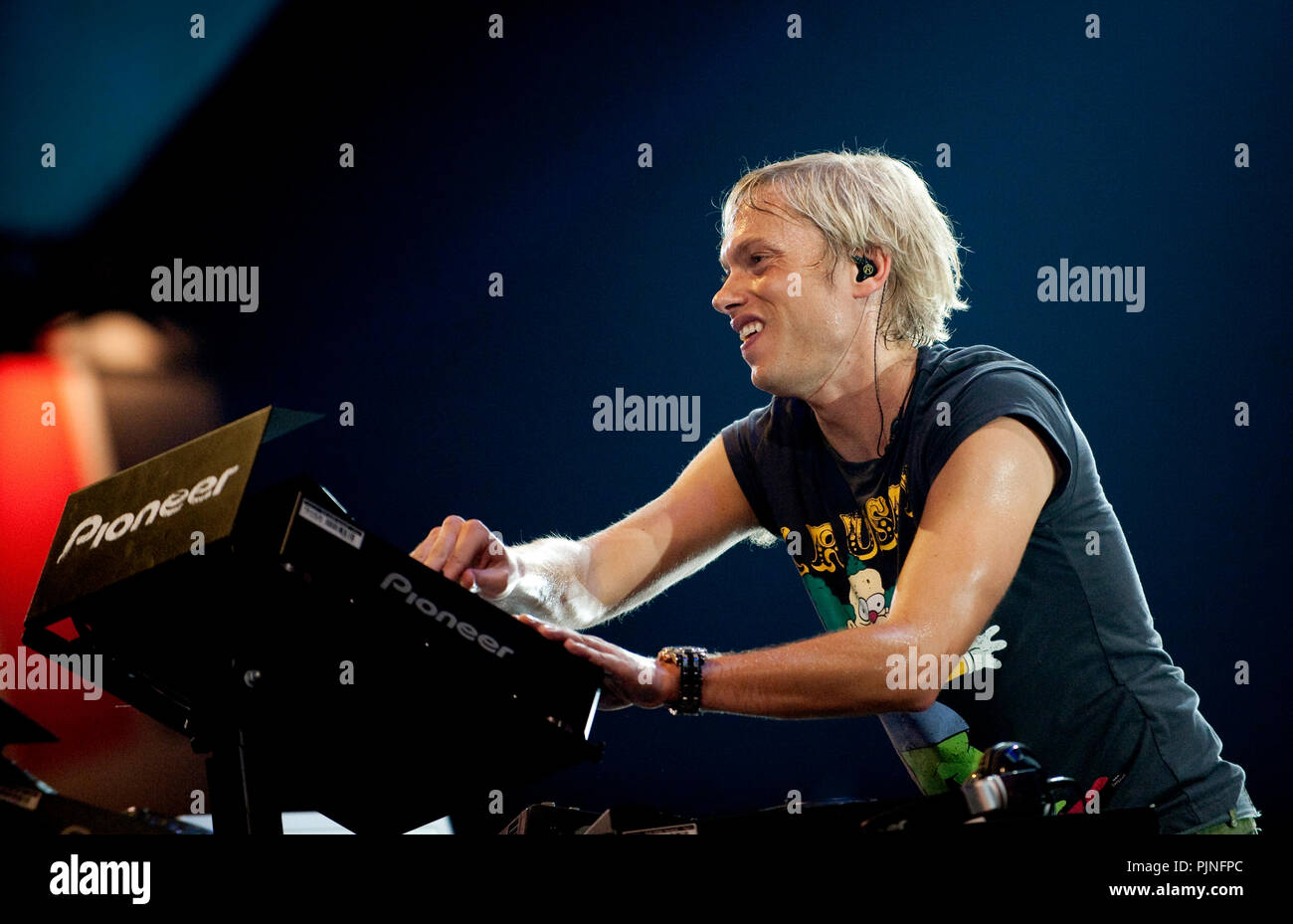 Regi Pinxten playing a DJ set at the I Love the 90's party in Hasselt ...