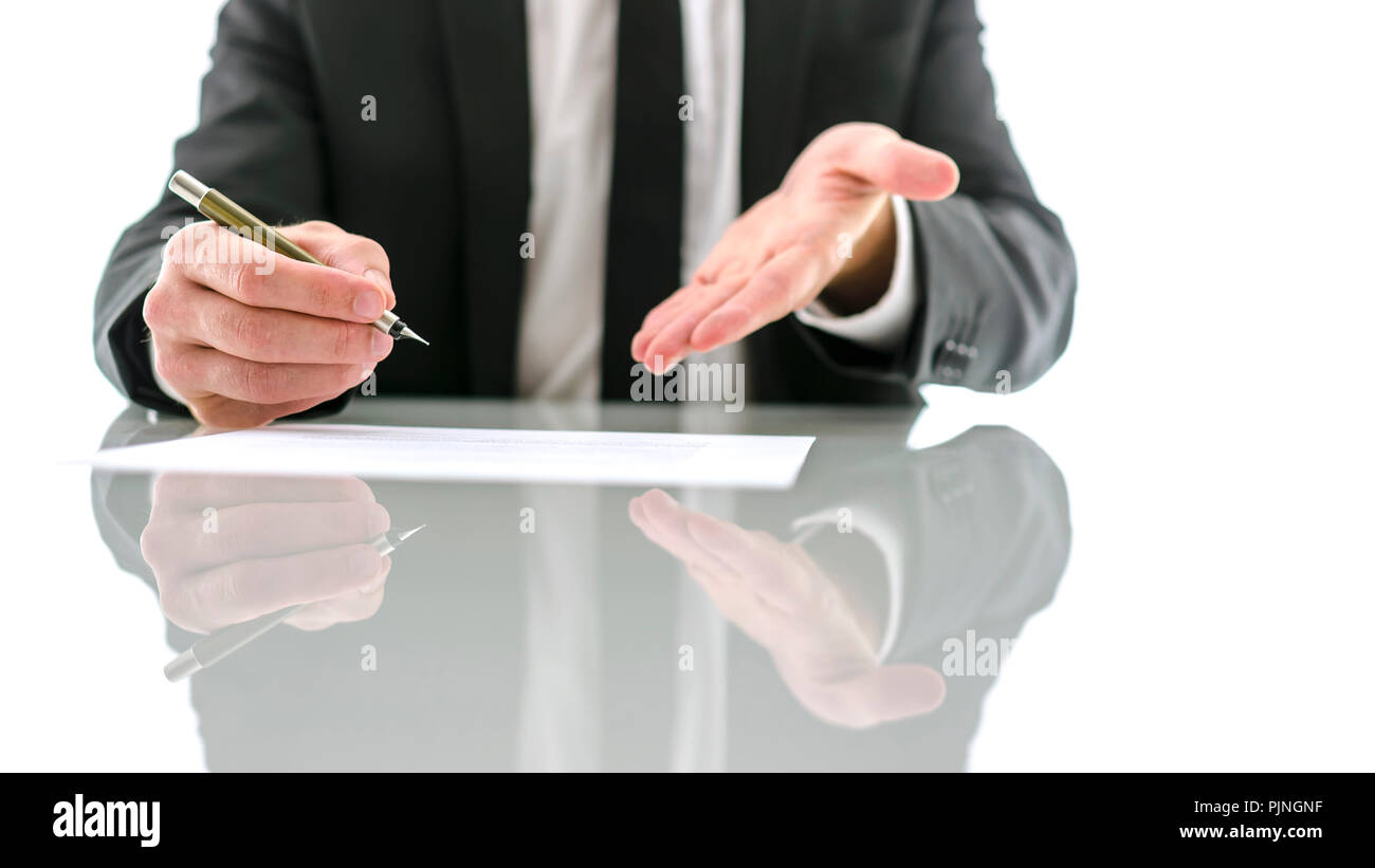 Kindly service hi-res stock photography and images - Alamy