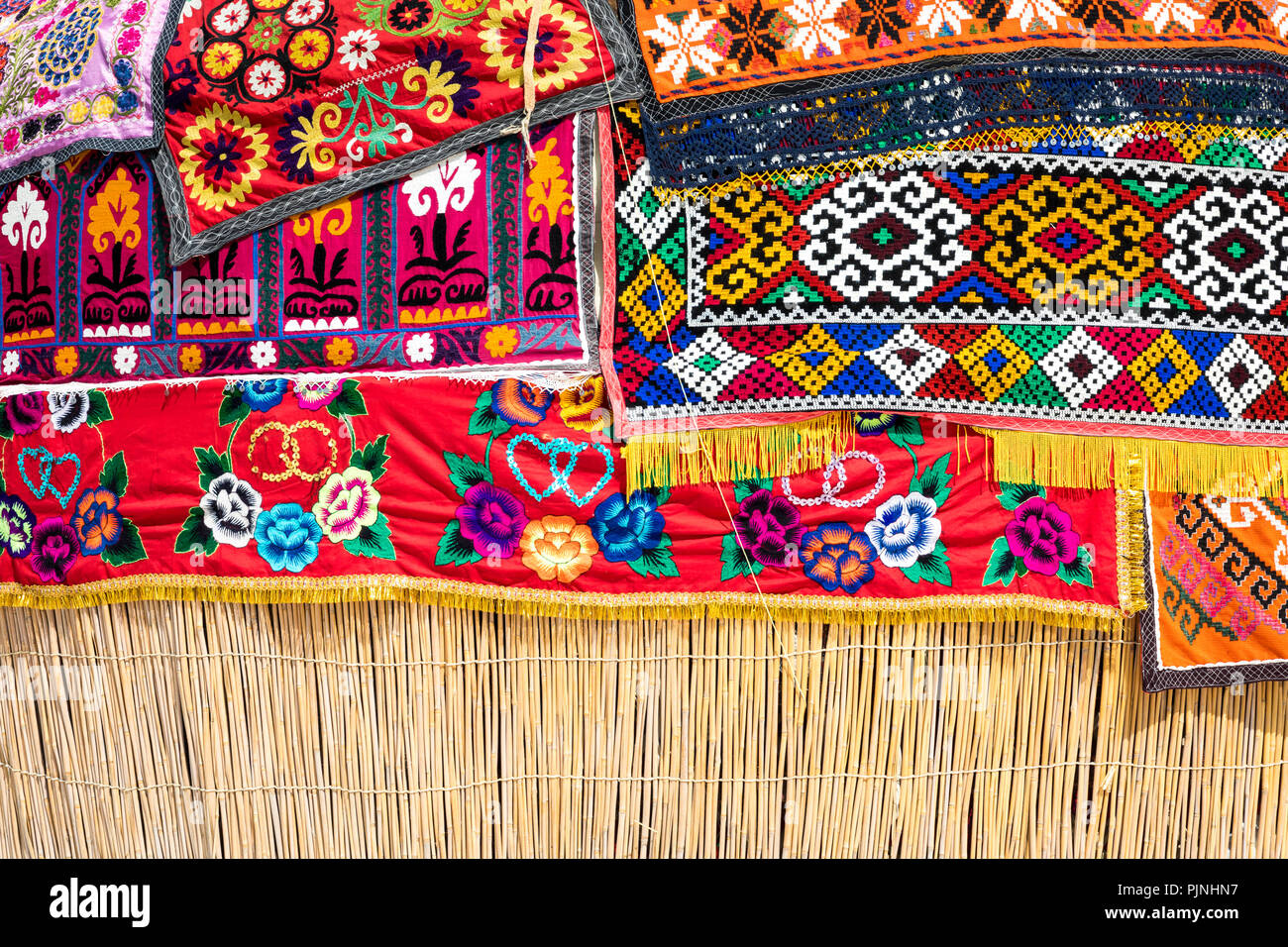 Yurts in Uzbekistan, traditional crafts and patterns Stock Photo - Alamy