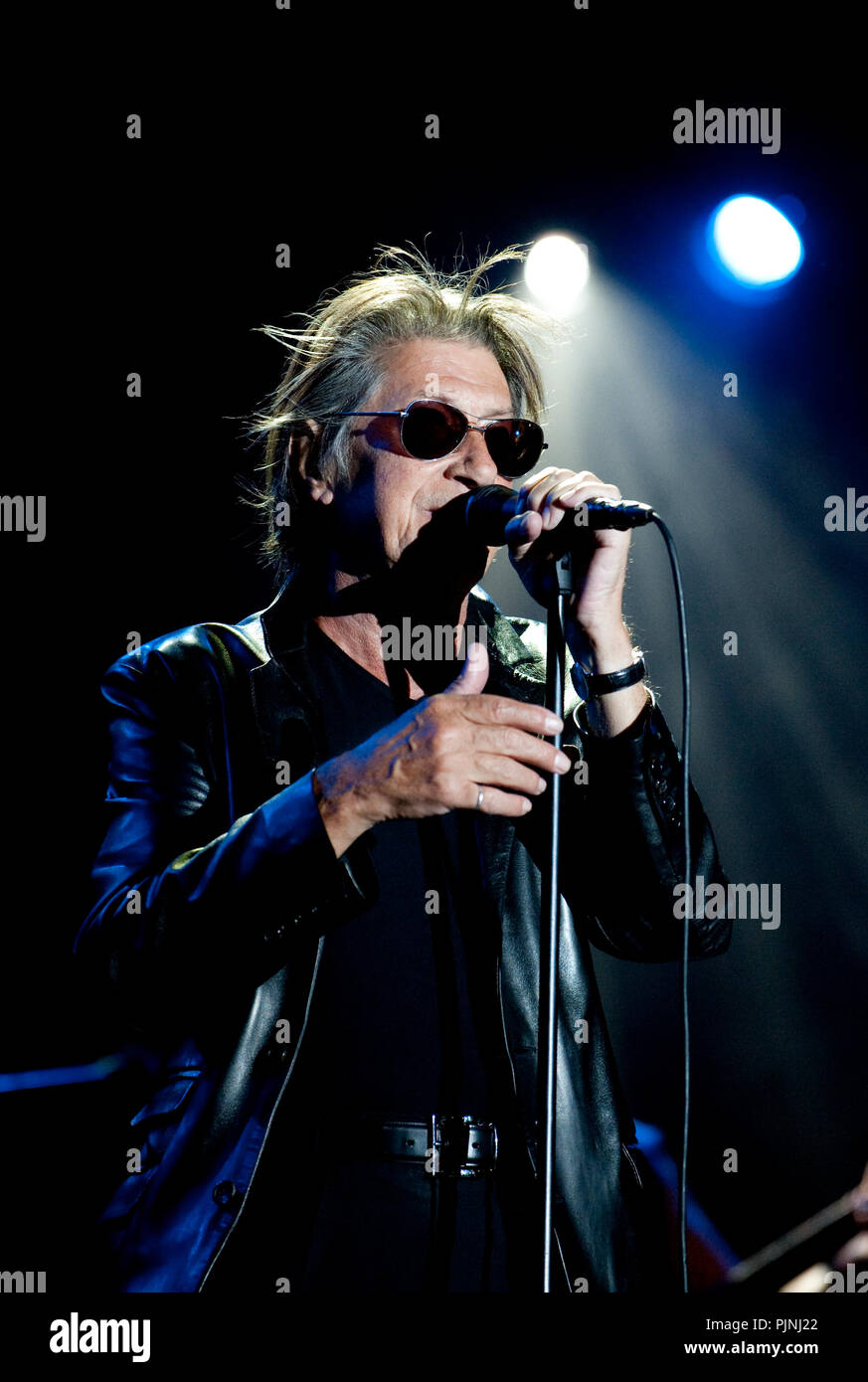 French singer Jacques Dutronc in concert at the Francofolies festival ...