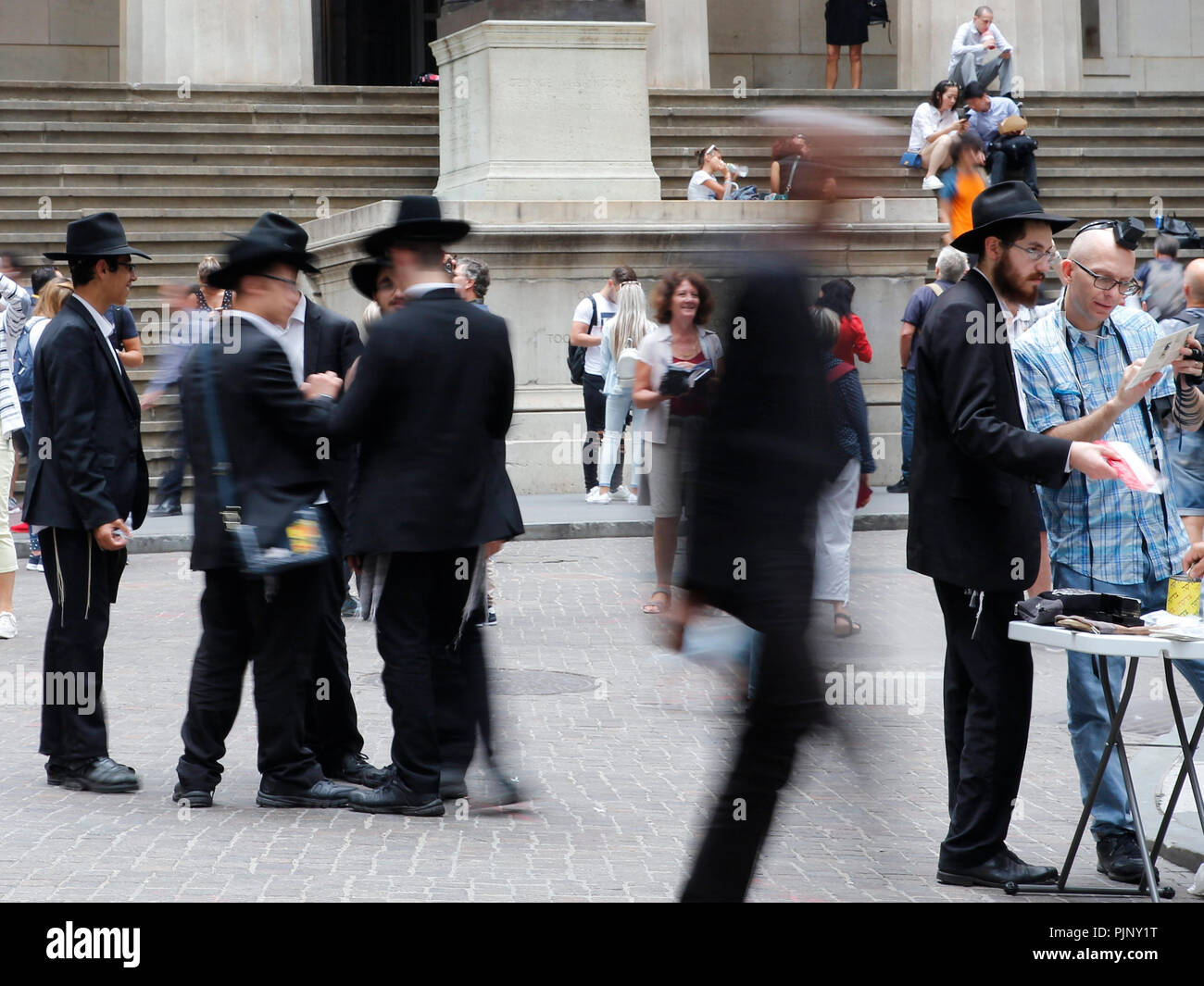 Observant Jews High Resolution Stock Photography and Images - Alamy