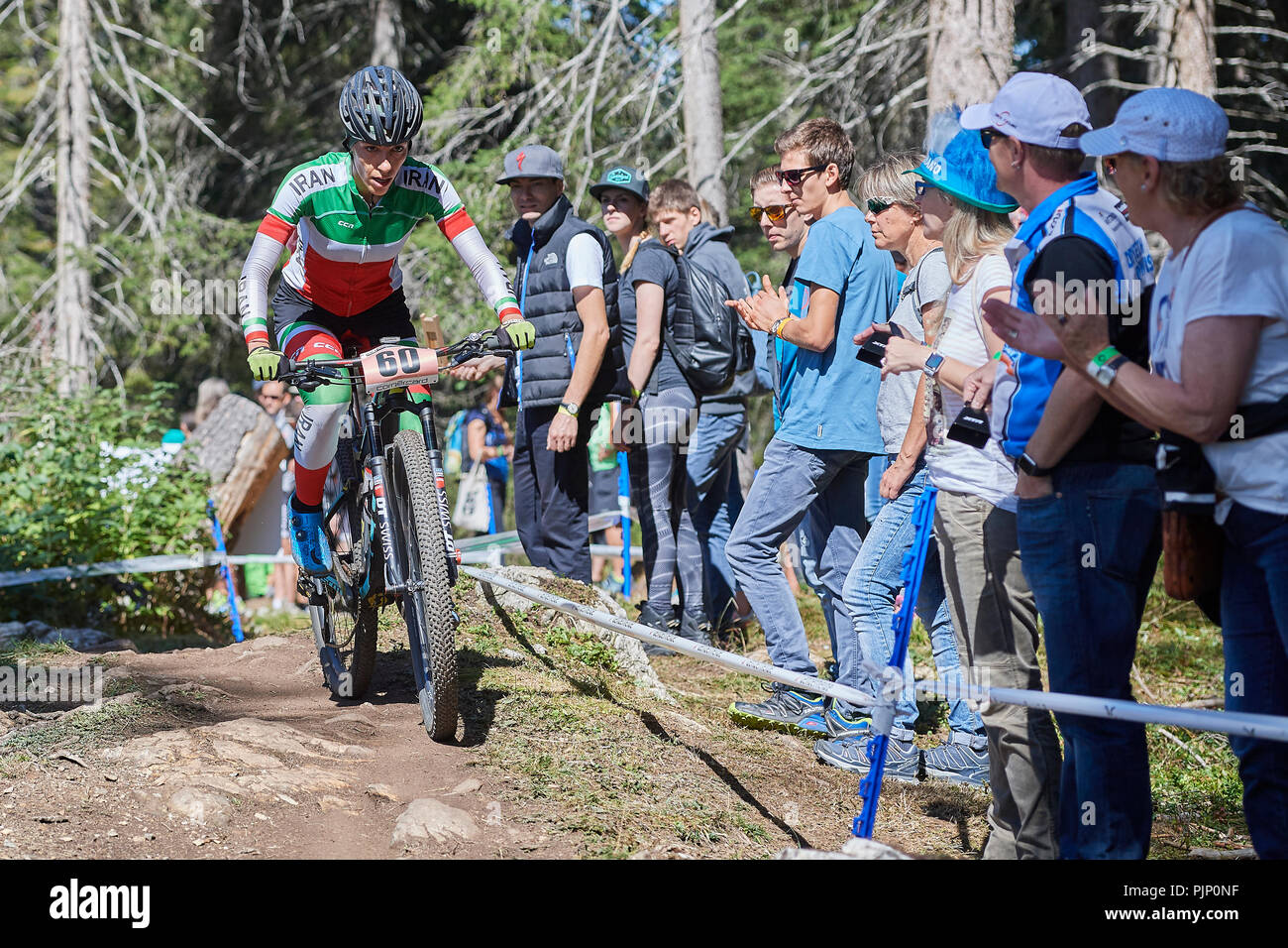 Women cycling iran hi-res stock photography and images - Alamy
