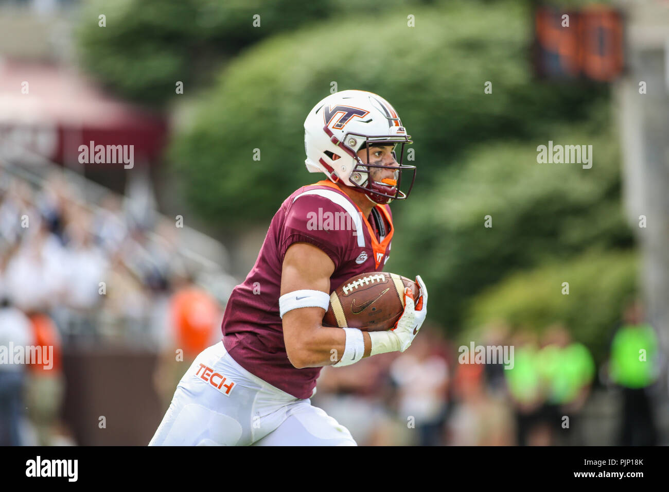 Blacksburg, VA, USA. 8th Sep, 2018. Virginia Tech Hokies defensive back ...