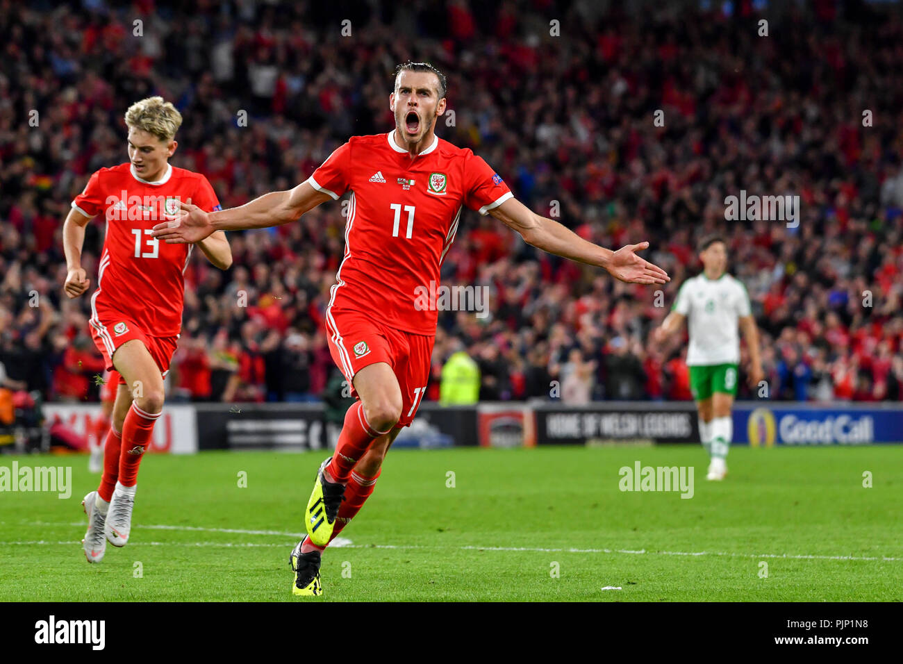 Gareth bale celebrate hi-res stock photography and images - Alamy