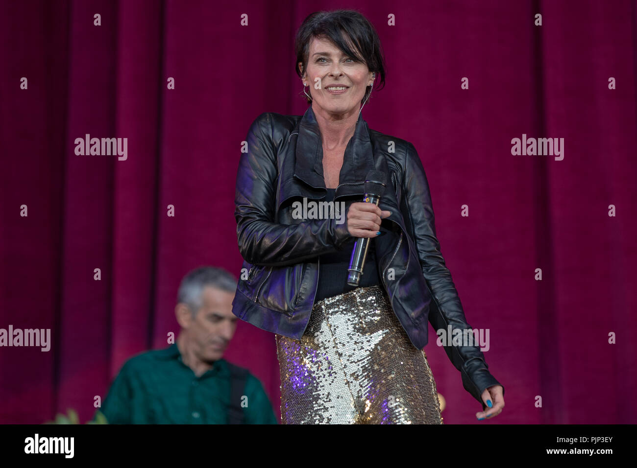 Lisa stansfield singer hi-res stock photography and images - Alamy