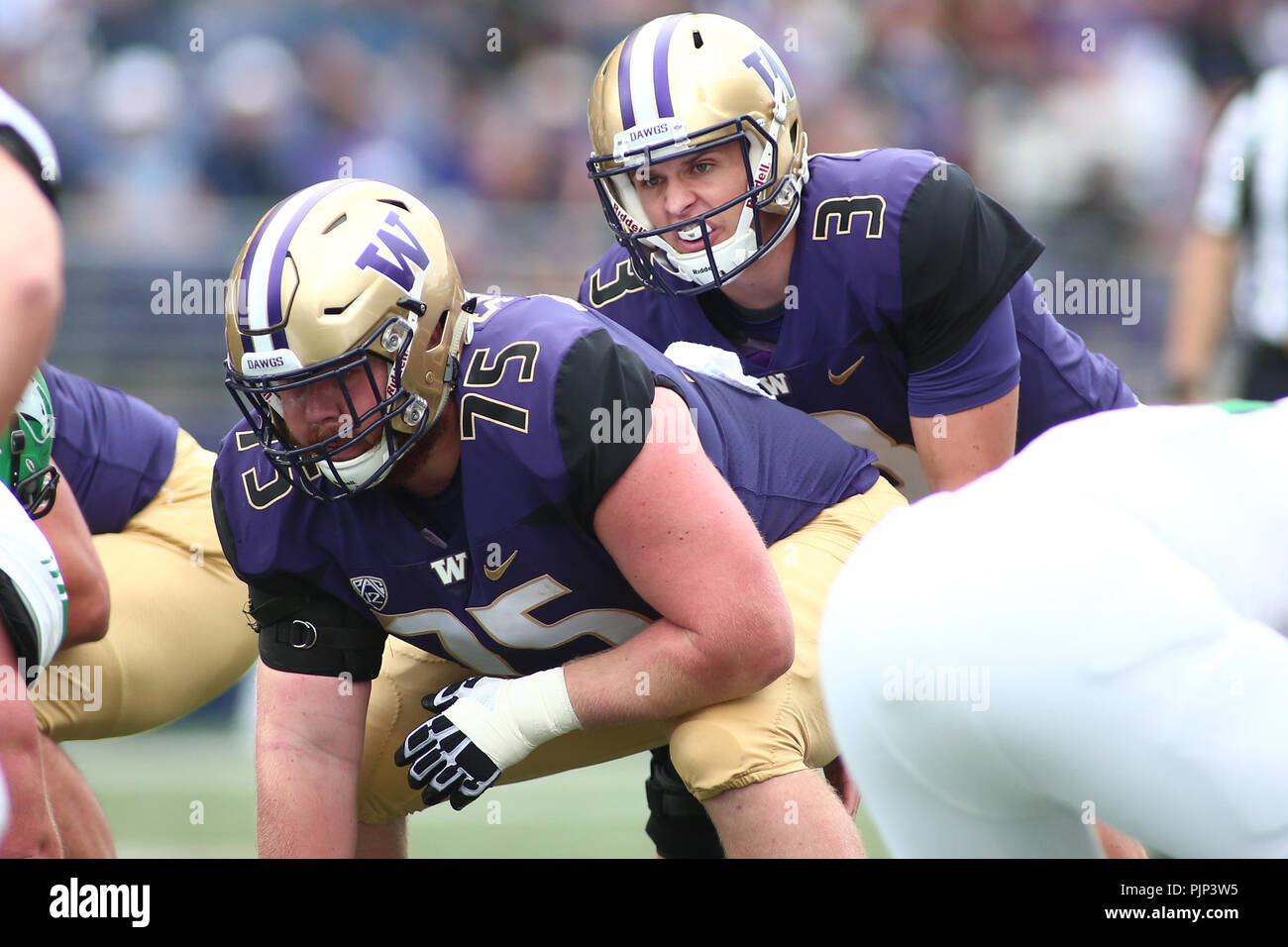 Seattle, WA, USA. 8th Sep, 2018. Washington Huskies quarterback Jake ...