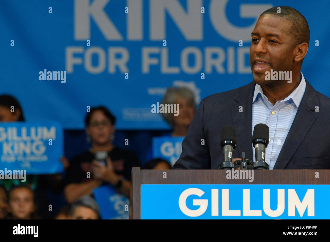 Andrew gillum hi-res stock photography and images - Alamy