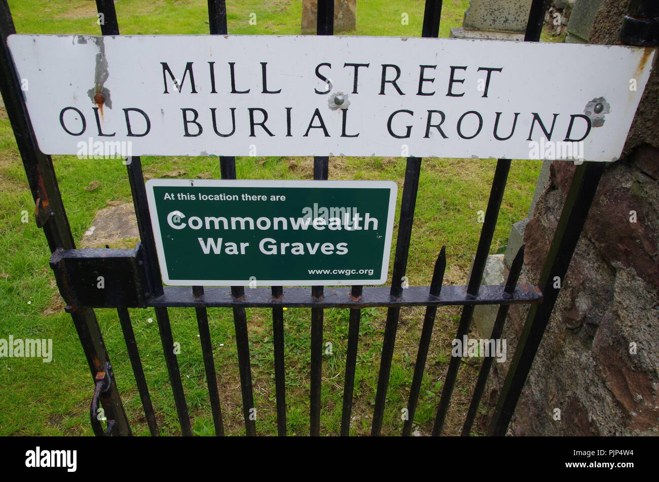 Mill street old burial ground. Ullapool. John o' groats (Duncansby head ...