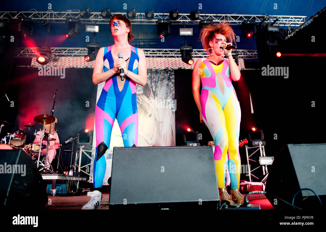 Concert of the Belgian pop group Kenji Minogue at the Woosha festival ...