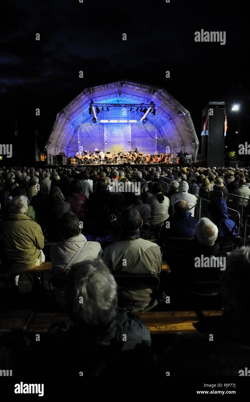 The audience enjoying the open air concert from the royal Flemish ...