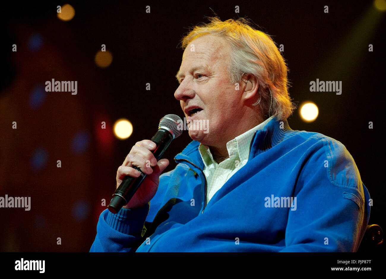 Koos Alberts at the Schlagerfestival in Hasselt (Belgium, 03/04/2010 ...