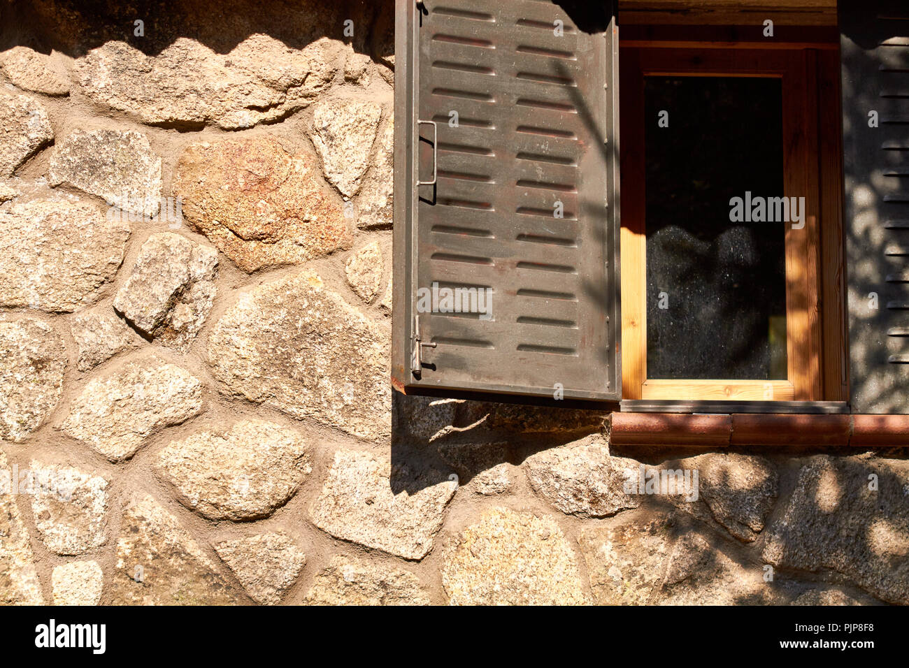 Wooden cabin exterior white hi-res stock photography and images - Alamy