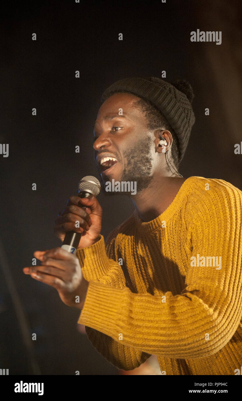 British ghanaian singer hi-res stock photography and images - Alamy