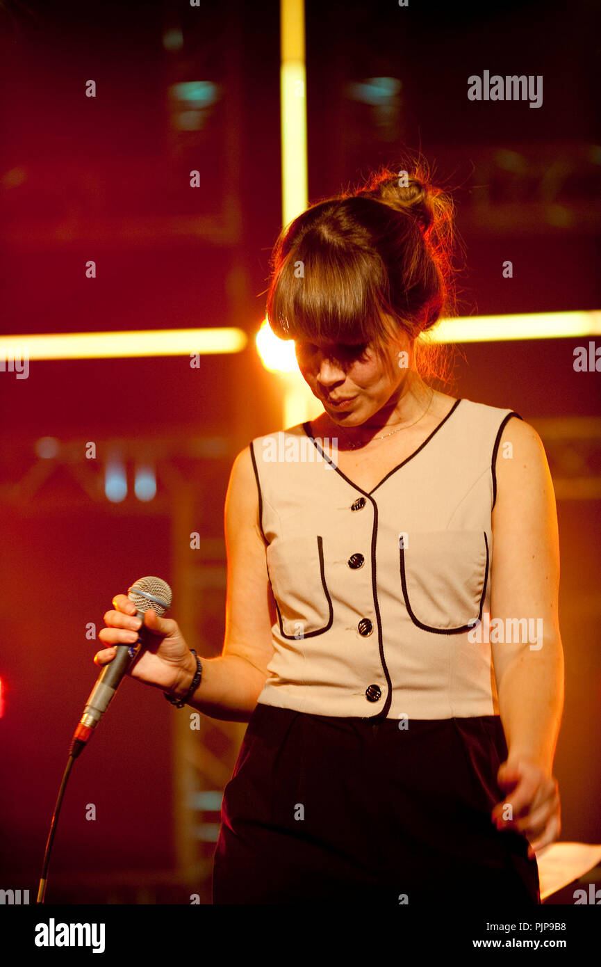 Concert of the Belgian singer Lady Linn in the Amerikaans Theater ...