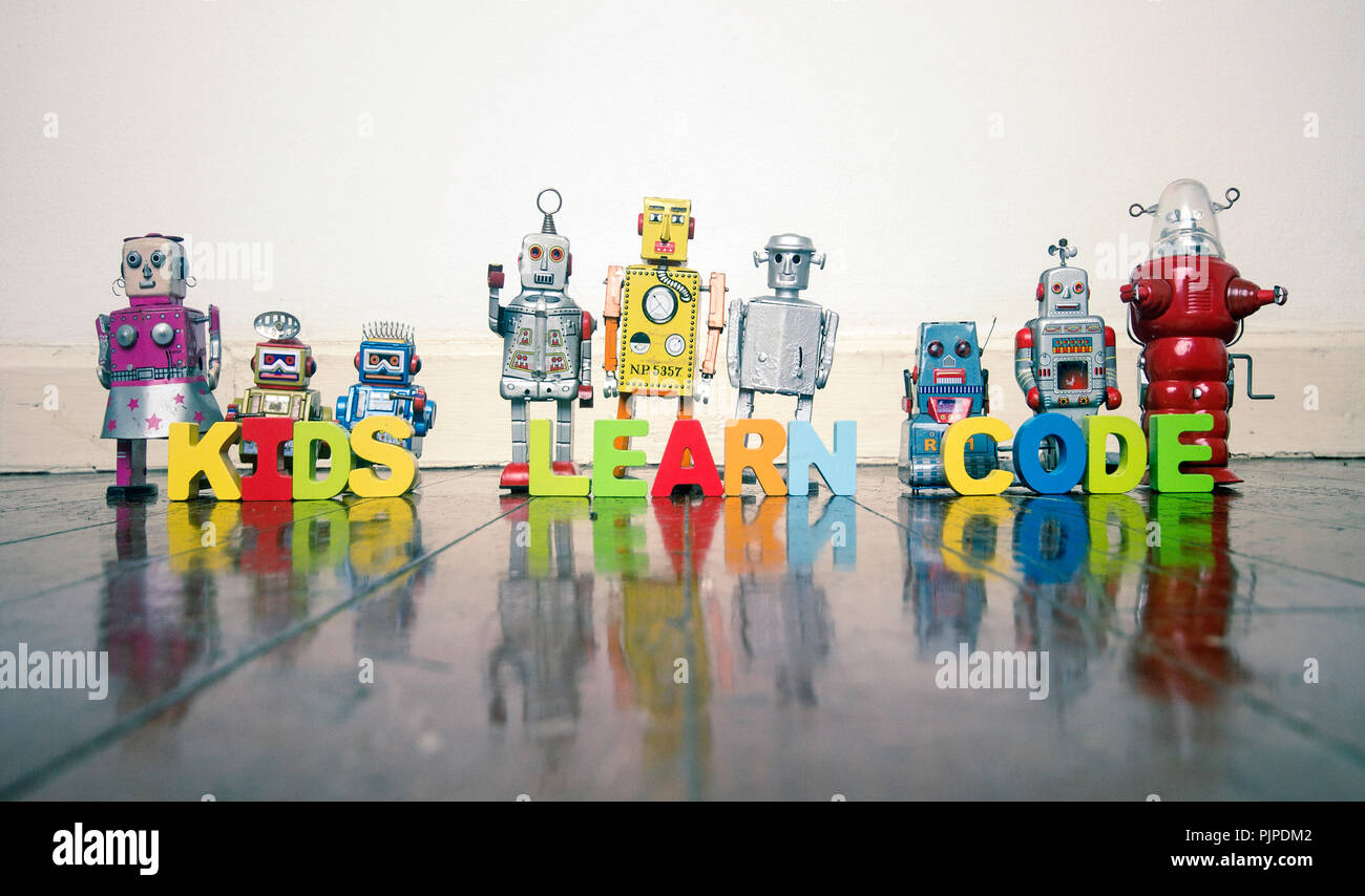 Kids learn code hi-res stock photography and images - Alamy