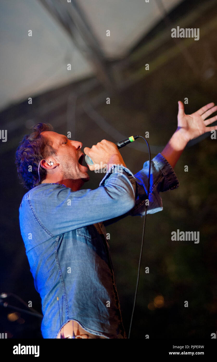 Groupe belge hi-res stock photography and images - Alamy