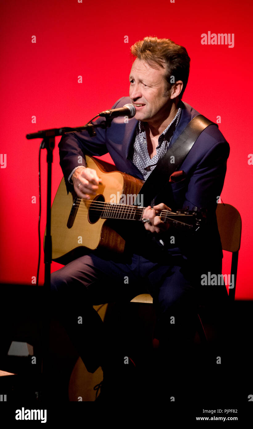 Belgische zanger hi-res stock photography and images - Alamy