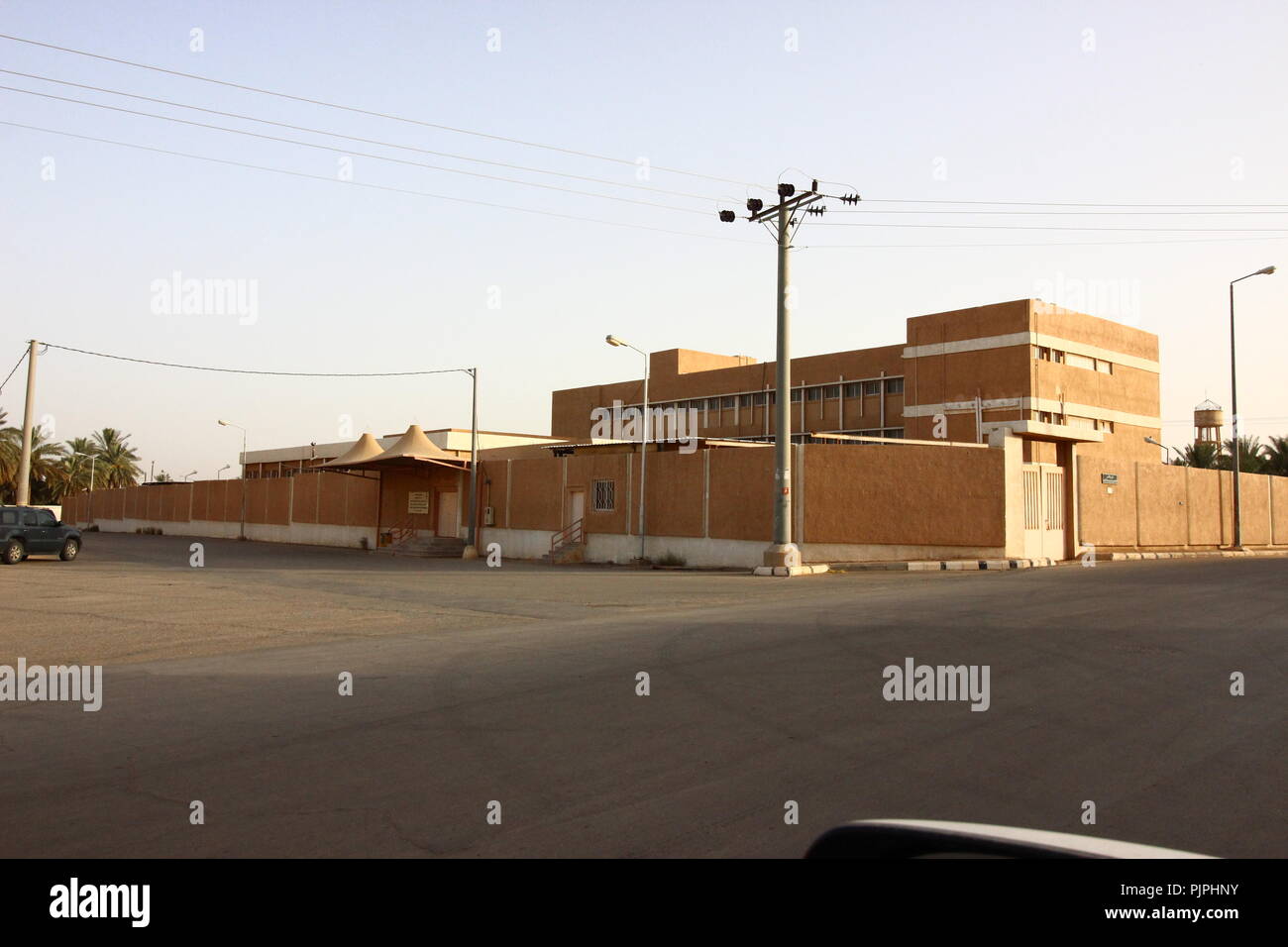 Teaching buildings hi-res stock photography and images - Alamy