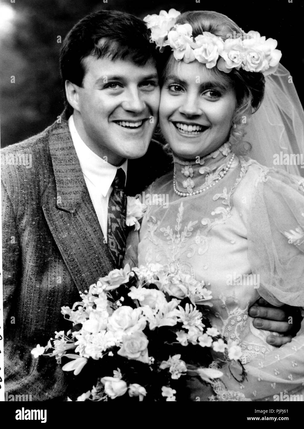 Malandra Burrows 'wedding' to tv Ian Sharrock/Emmerdale Stock Photo - Alamy