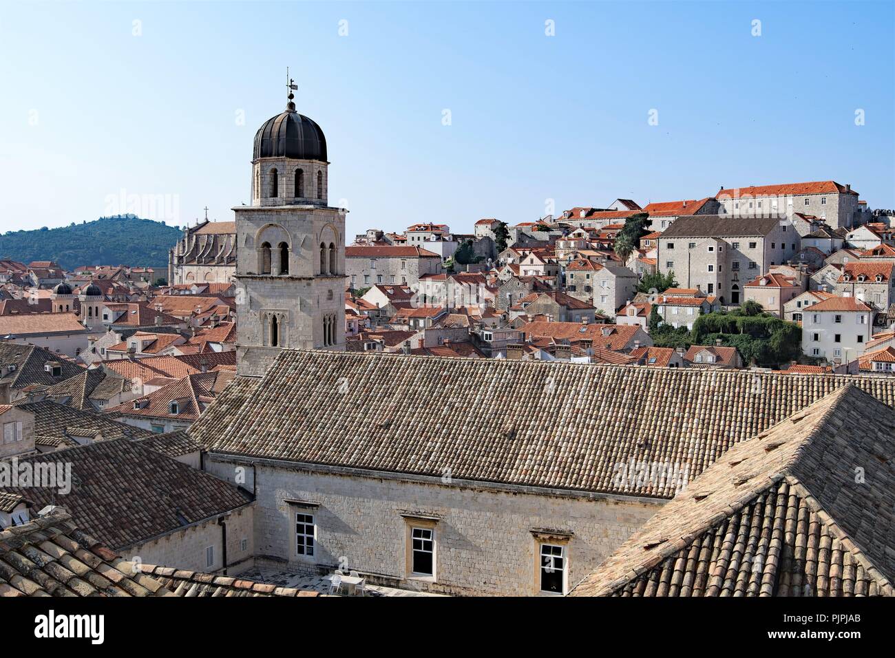 Dramatic roof hi-res stock photography and images - Alamy
