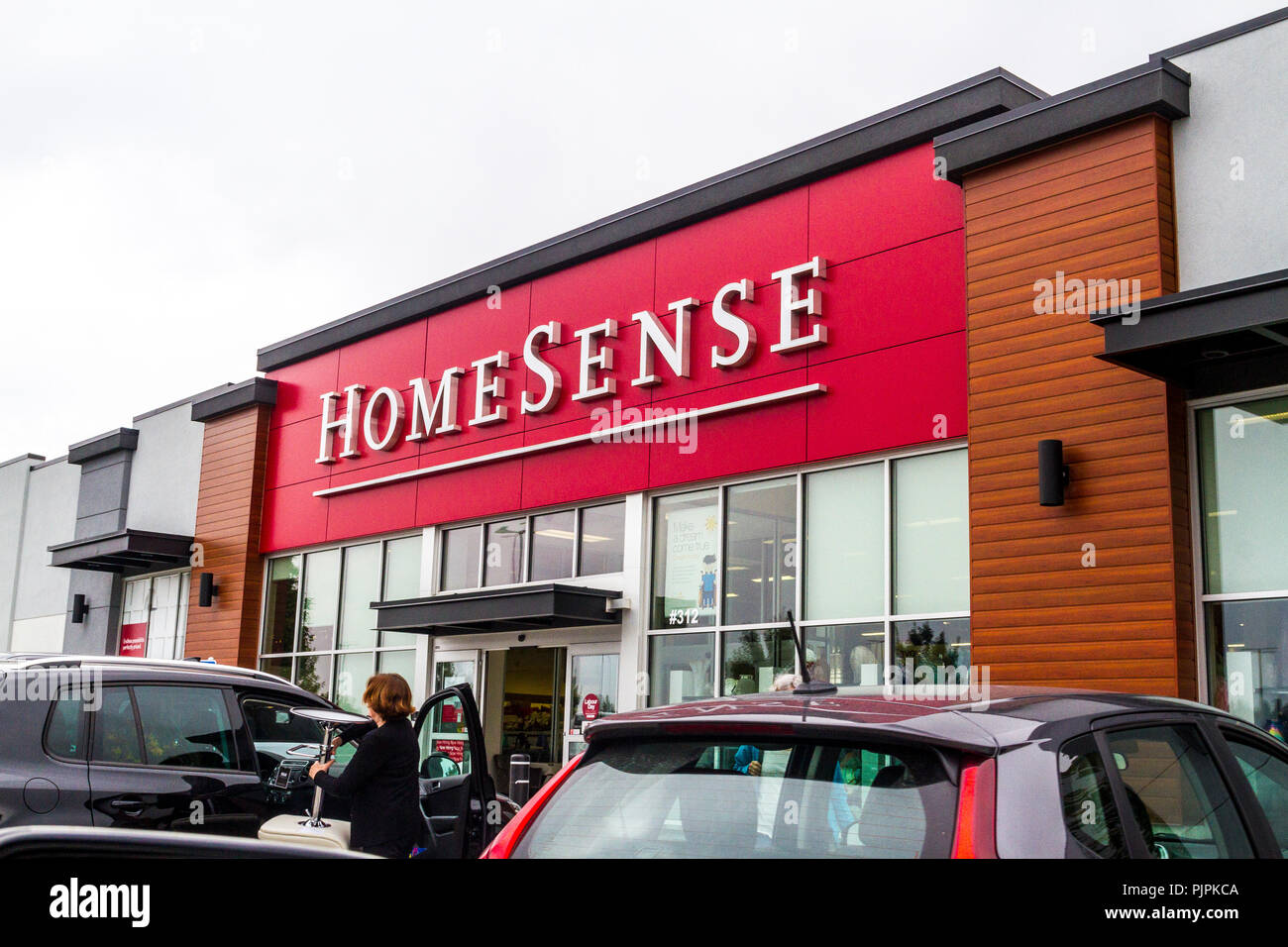 Homesense hi-res stock photography and images - Alamy