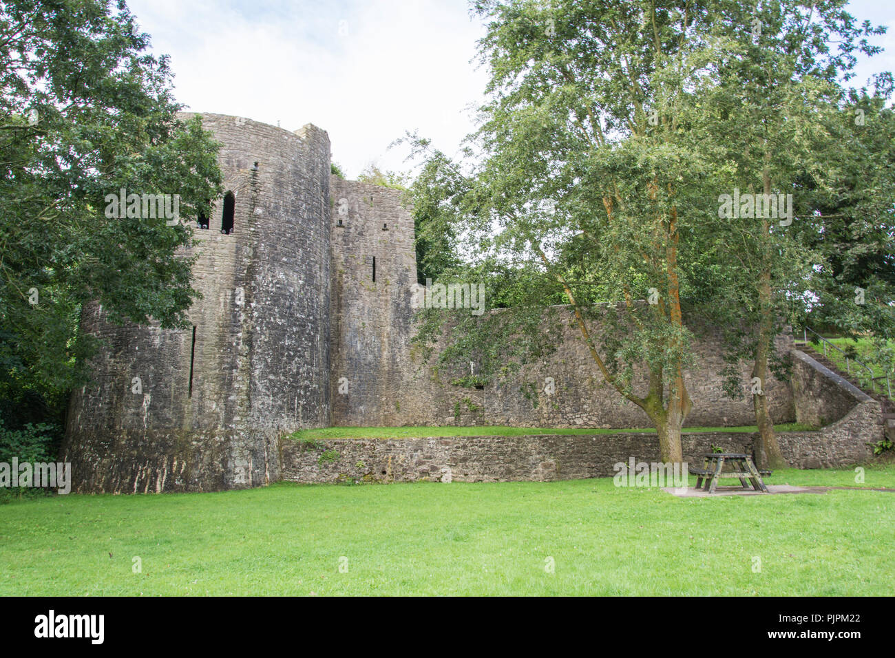 Pembroke castle keep hi-res stock photography and images - Alamy