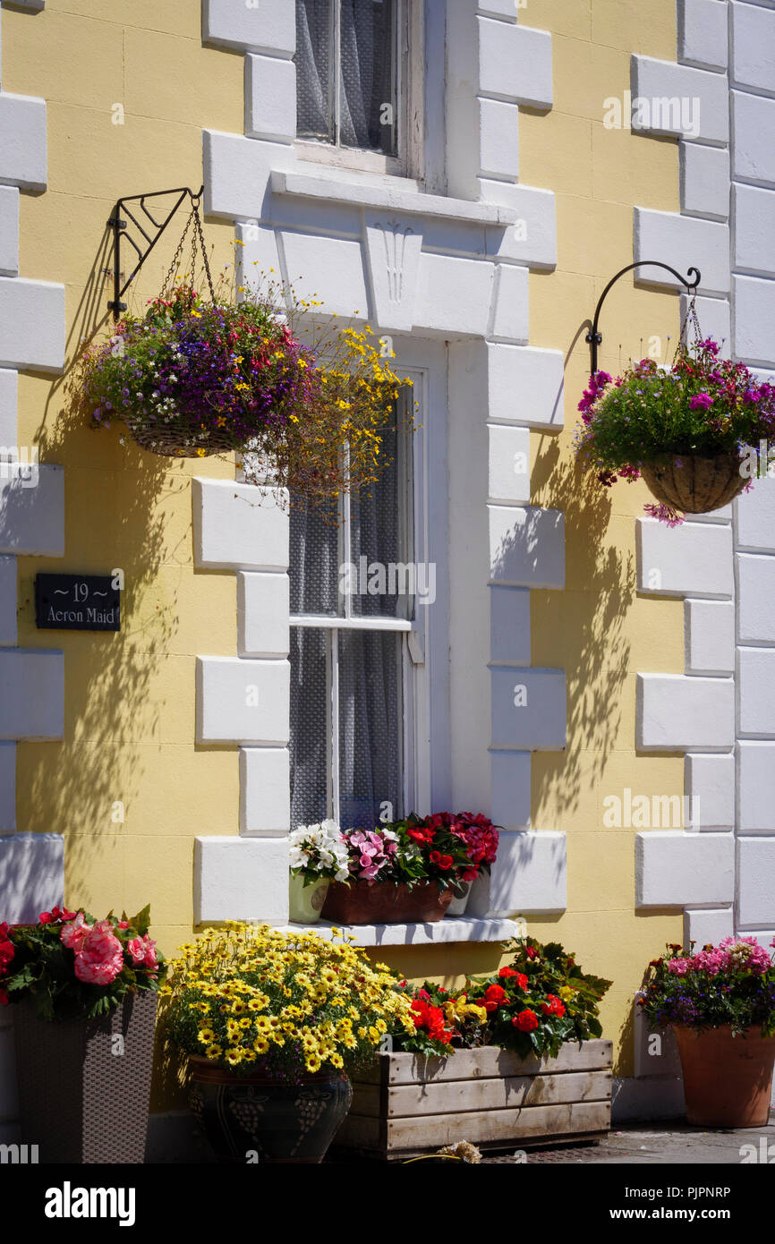 Aberaeron village hi-res stock photography and images - Alamy