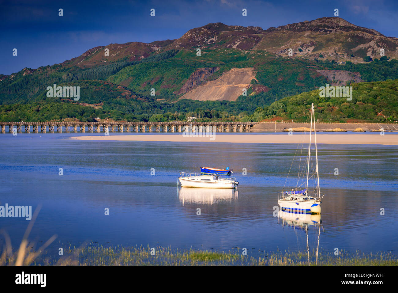 Barmouth Bridge on the Mawddach Estuary Barmouth Gwynedd Wales Stock ...