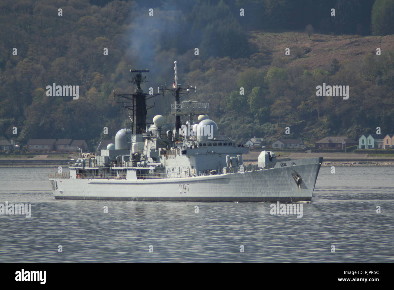 Type 42 destroyer hi-res stock photography and images - Alamy