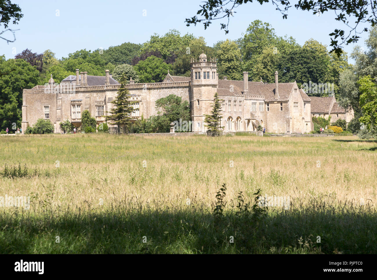 Lacock fox talbot museum hi-res stock photography and images - Alamy