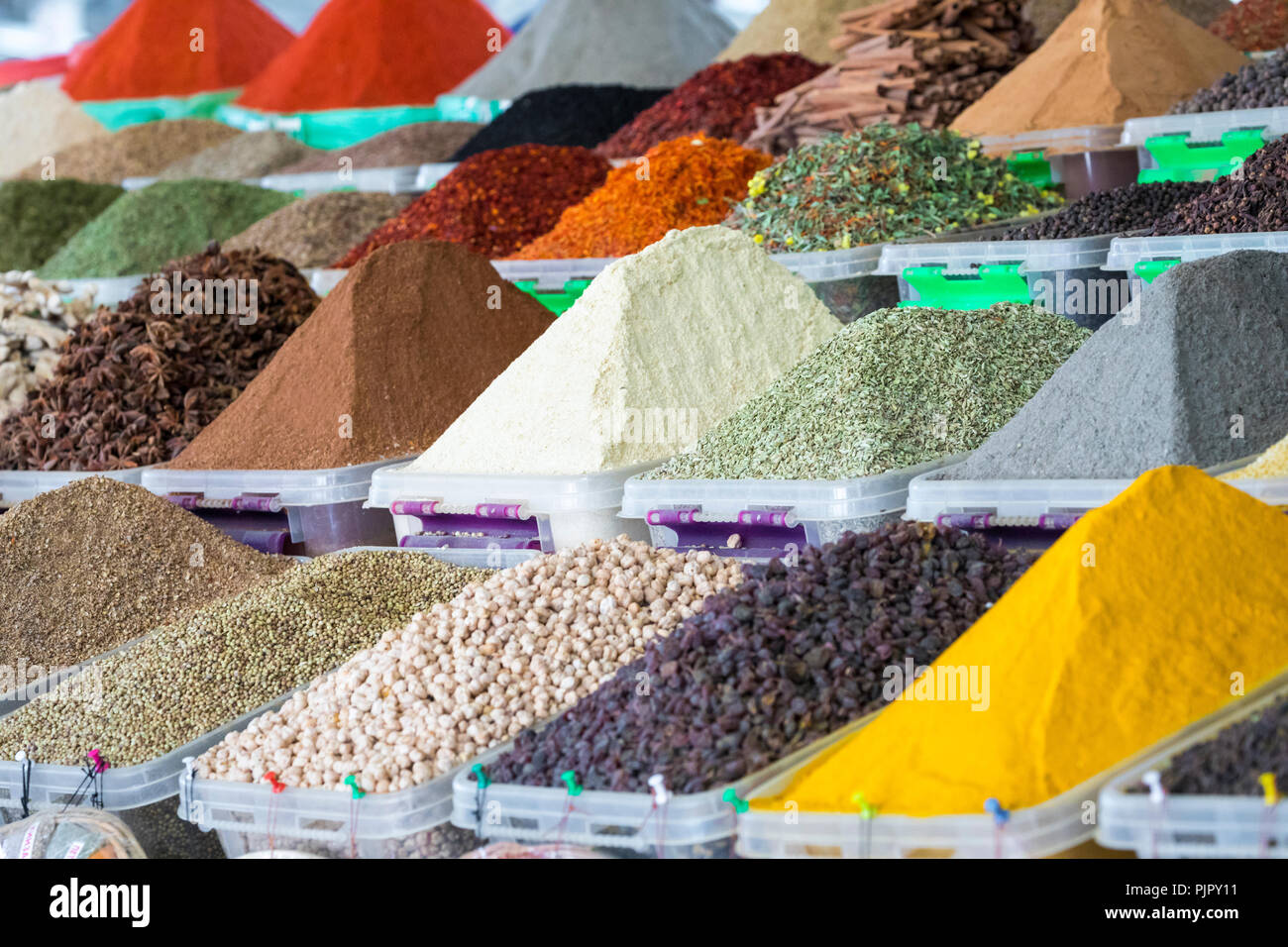 Traditional bazaar with spices in Tashkent, Uzbekistan Stock Photo - Alamy
