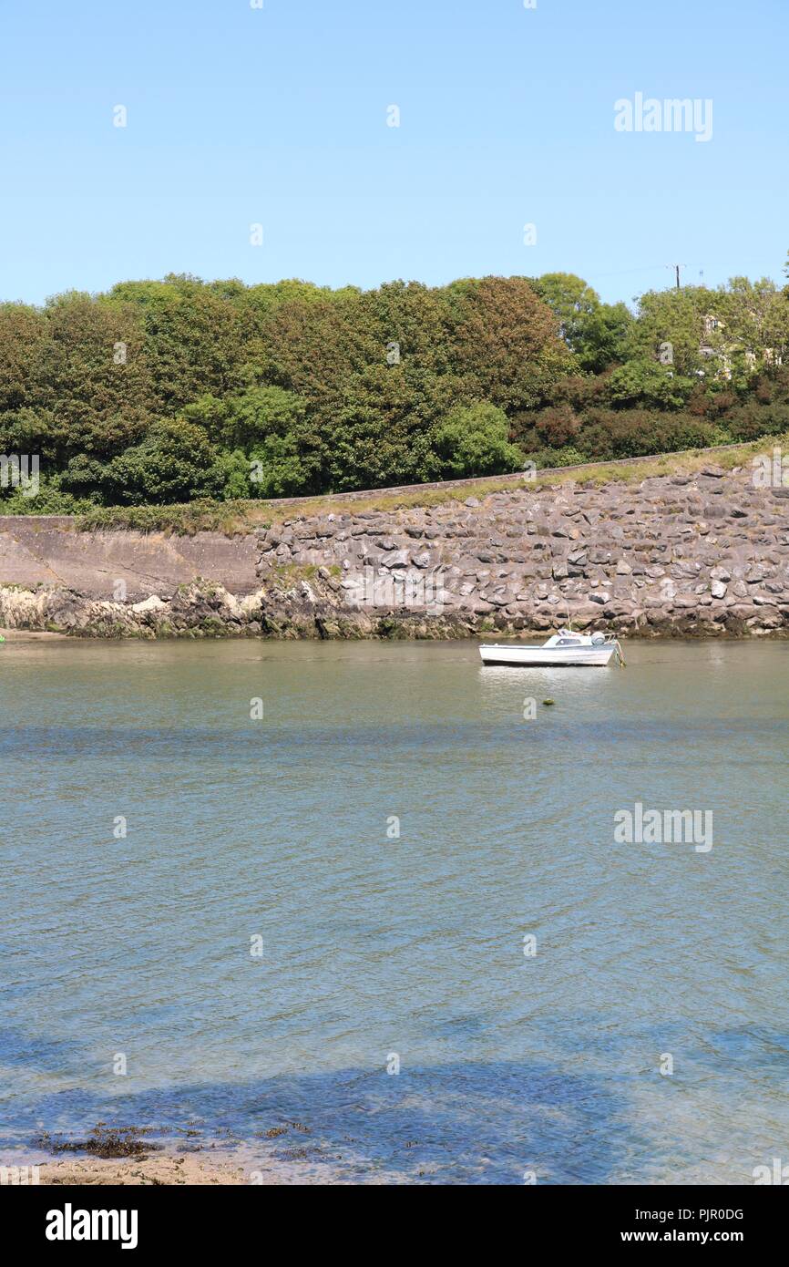 Boat in Robert's Cove, Cork Stock Photo - Alamy