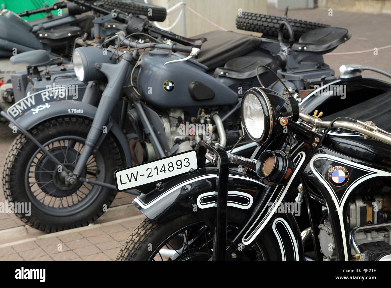 Retromotorfest, Vintage car festival Stock Photo - Alamy