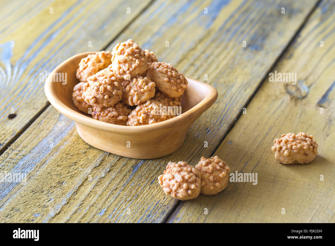 Cheese crumbles hi-res stock photography and images - Alamy