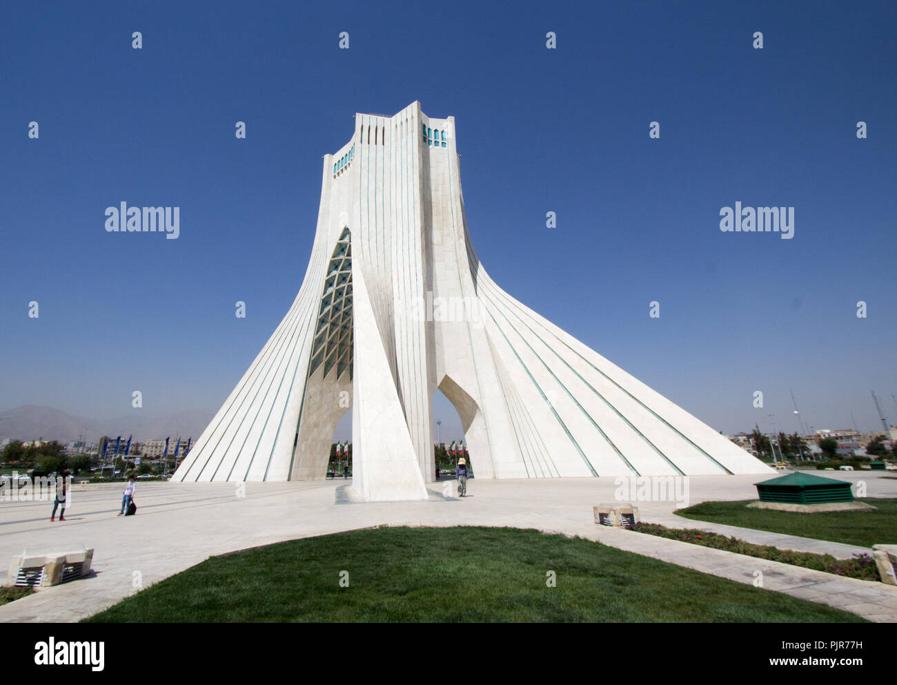 photo Azadi Tower in the Iranian capital Tehran, It is the most ...