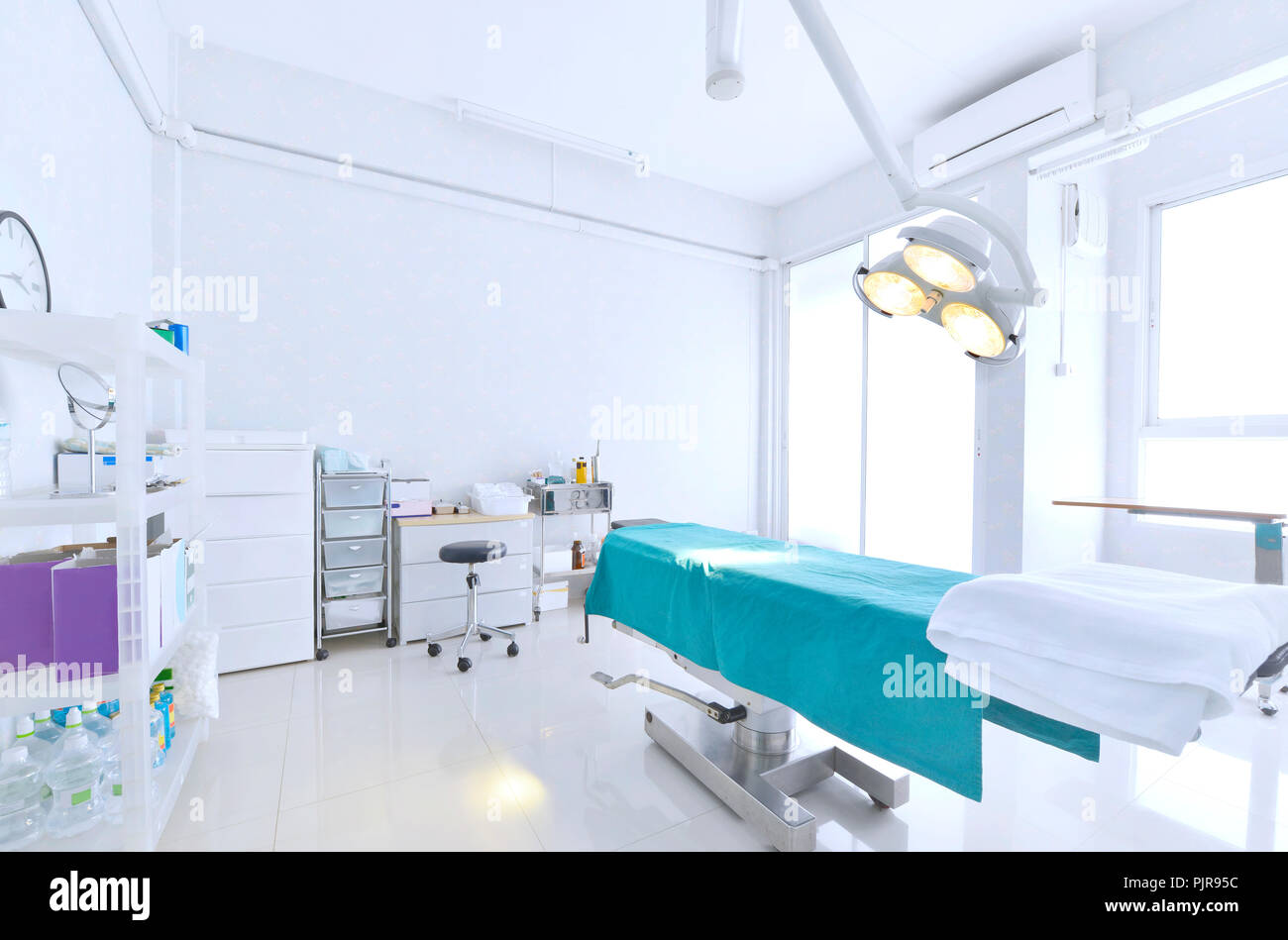 Interior view of operating room Stock Photo - Alamy
